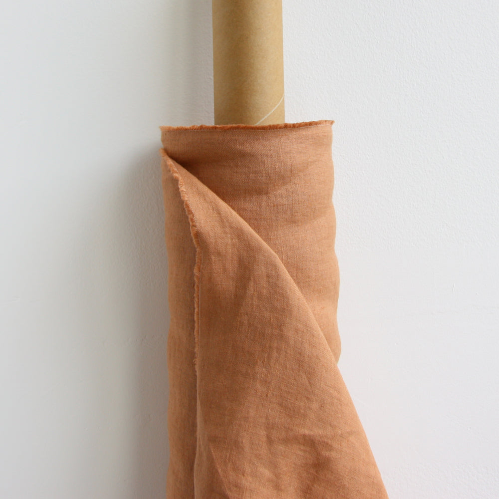 Ray Stitch European Linen - Nutmeg | Plain Fabrics | Ray Stitch